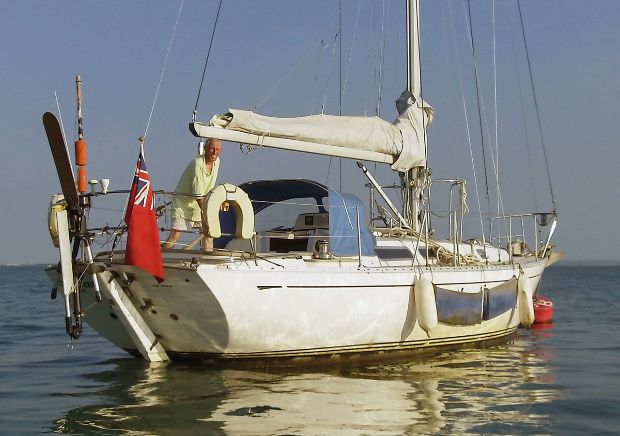 All Ships Alert, and a GGR Update - Latitude38