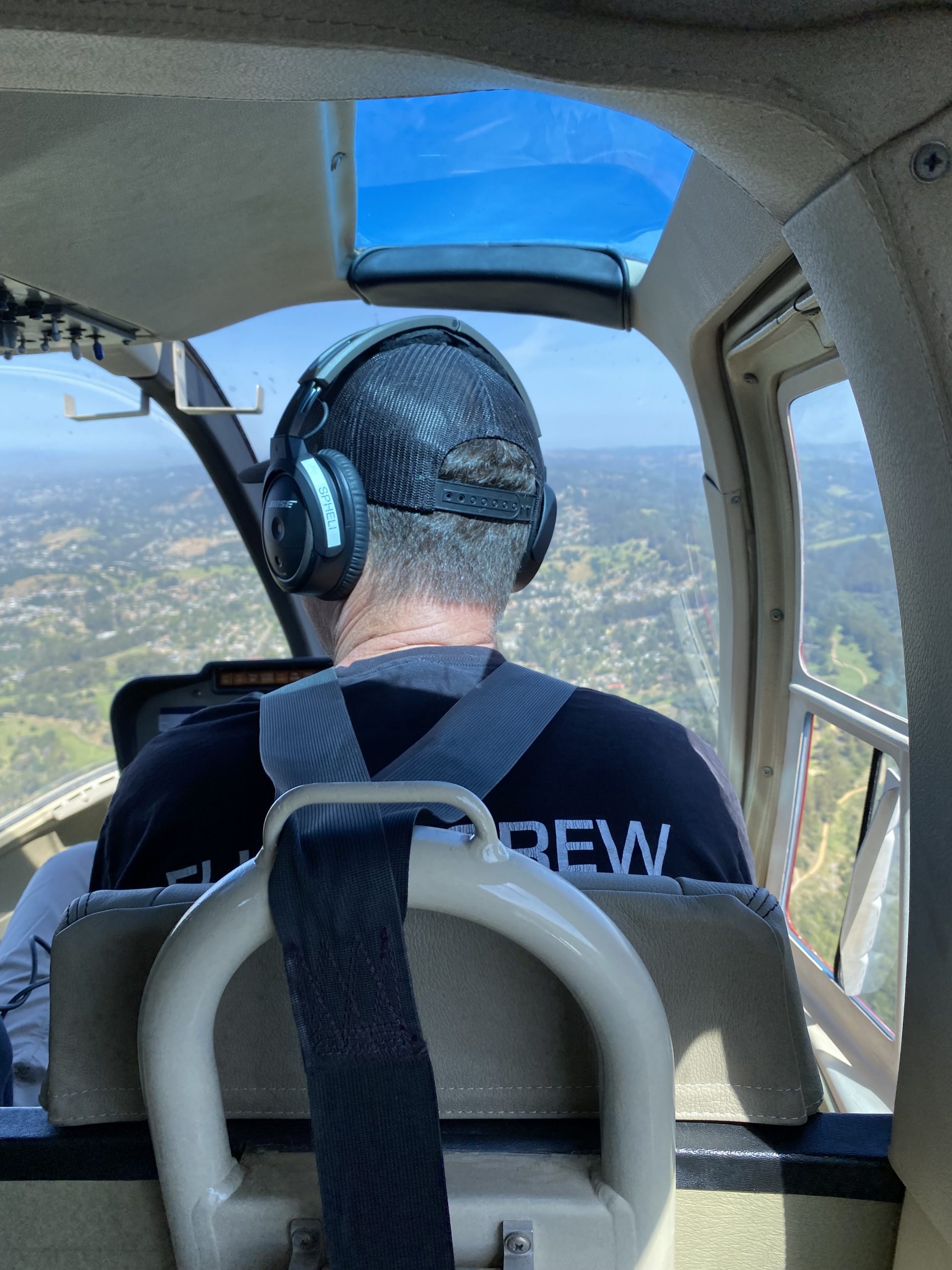 Sailors Organize Successful Search and Rescue Operation