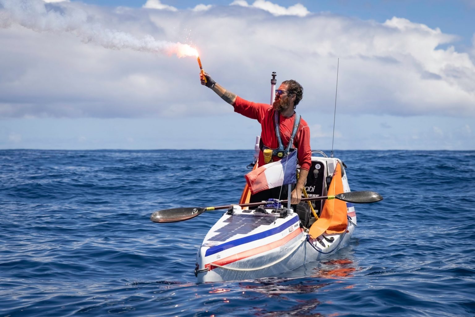 Solo Kayaker Cyril Derreumaux Completes Pacific Crossing