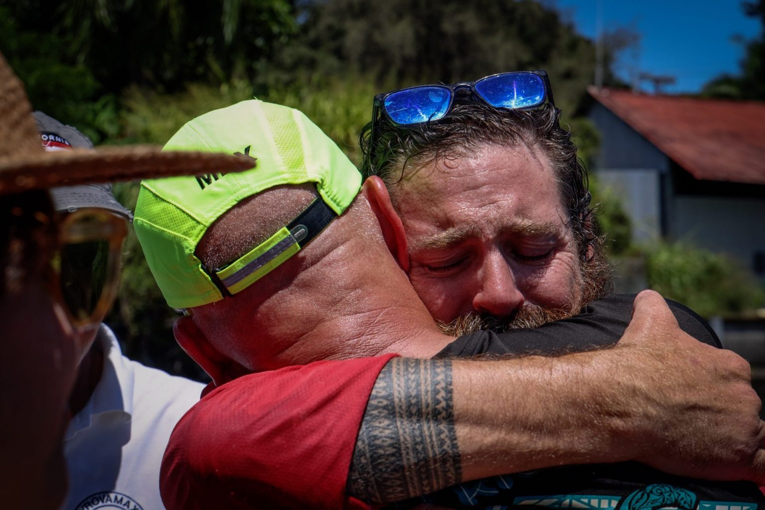 Solo Kayaker Cyril Derreumaux Completes Pacific Crossing