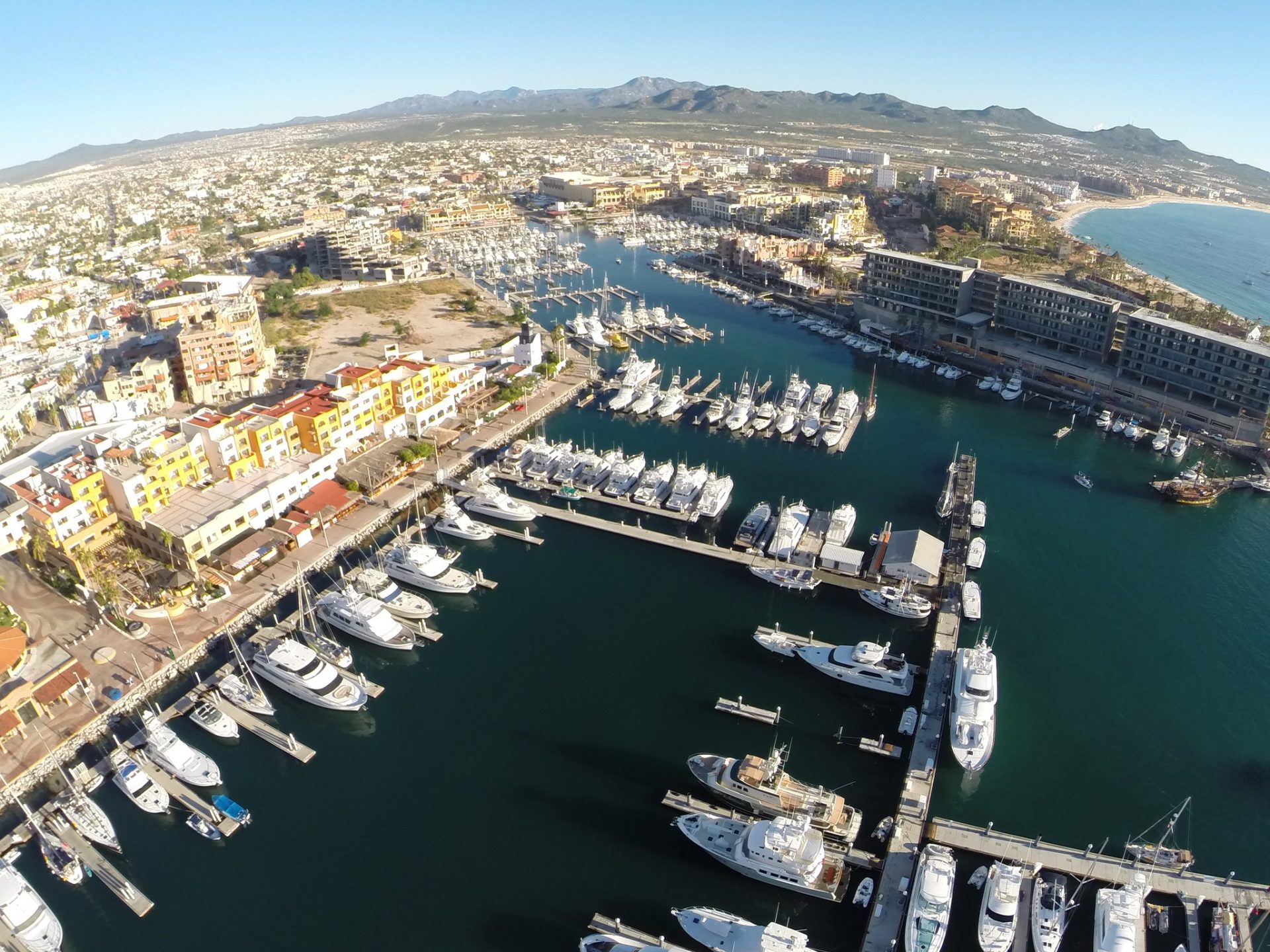 Confusion in Cabo Marina As Change of Ownership Takes Place