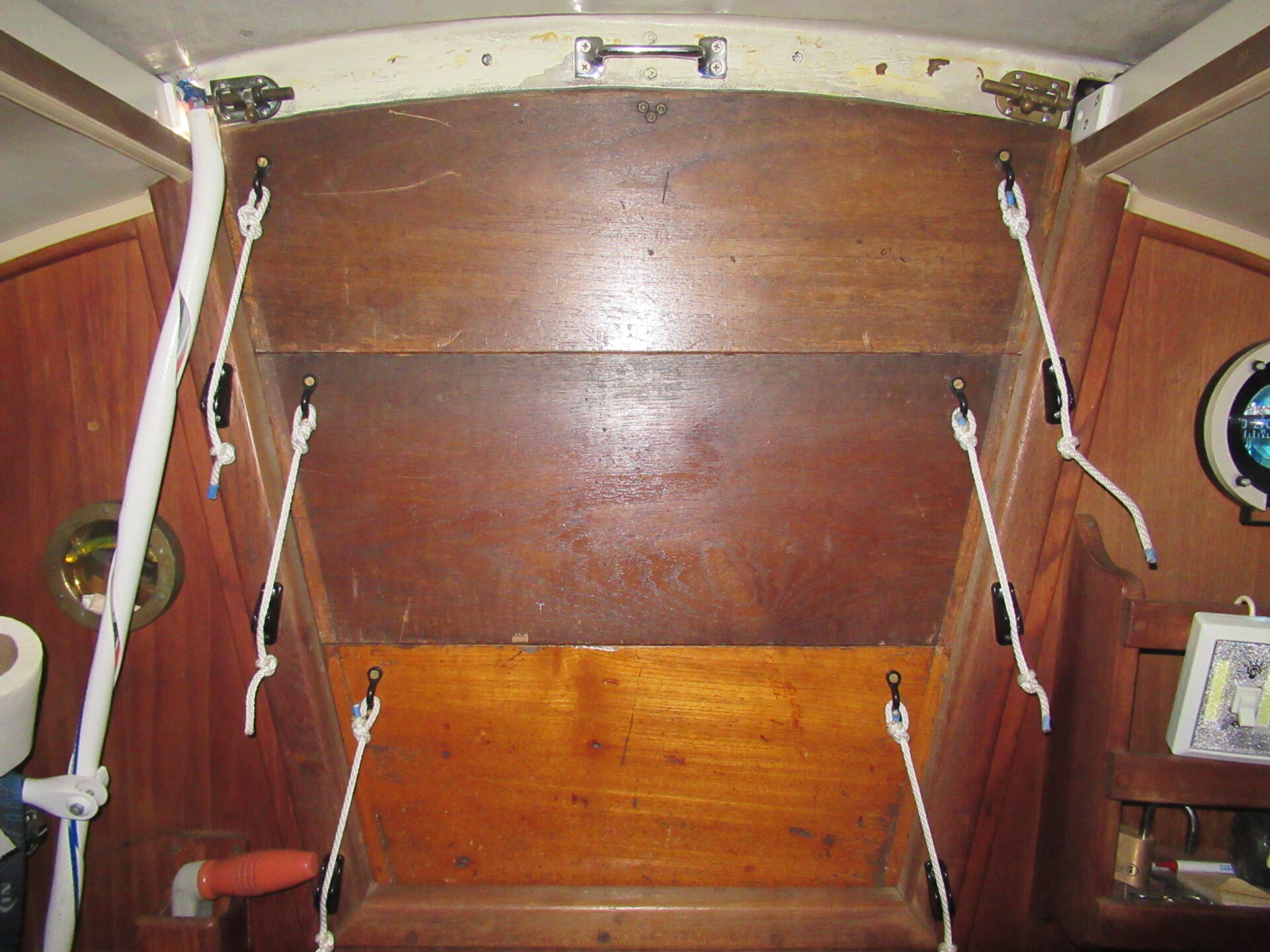 The Resourceful Sailor Secures 'Sampaguita’s Drop Boards